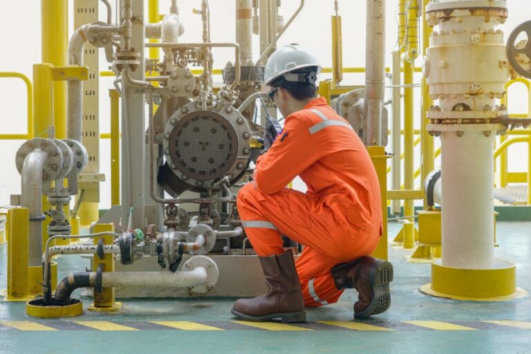 Lubricant Types: Which Lubricant is Used for Which Job? | Lubchem, Inc.